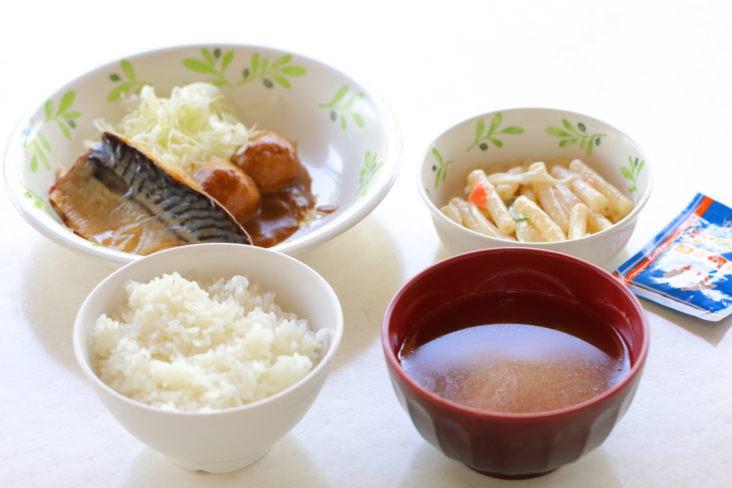 【全国的にも珍しい、食数制限なし】金沢工業大学が学生の健康と学修を支える「100円朝食」キャンペーンを実施。朝型生活の定着と食生活支援を目的に ...